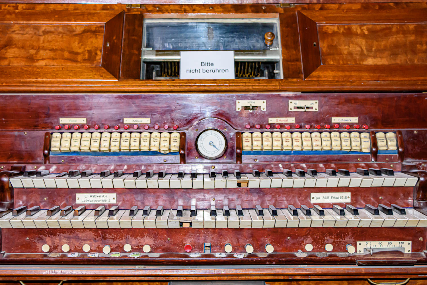 Auftrag zur Restaurierung der Walcker-Orgel in Berlin, Siemens-Villa ...